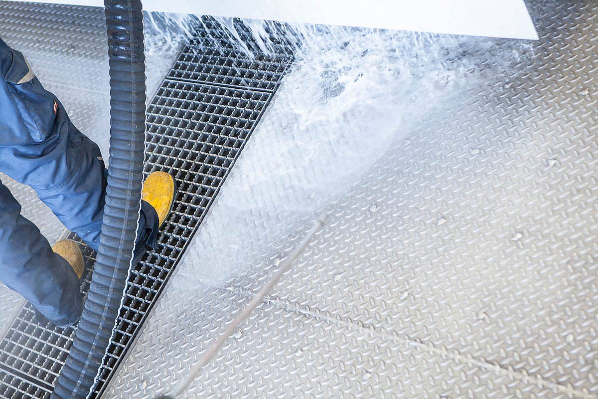 Lining system BEKASTEEL | Steuler Linings